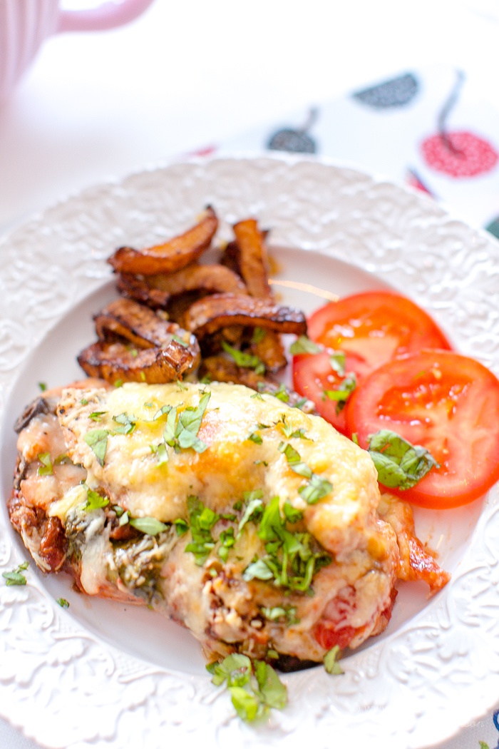 Parmesan och tomatfyllda kycklingfiléer - 56kilo – Hälsosamma recept ...