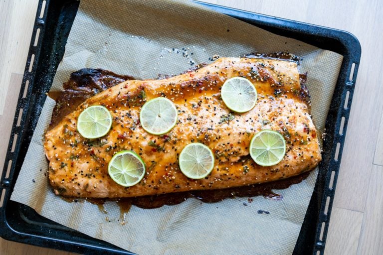 Hel lax i ugn med asiatiska smaker - 56kilo – Hälsosamma recept ...