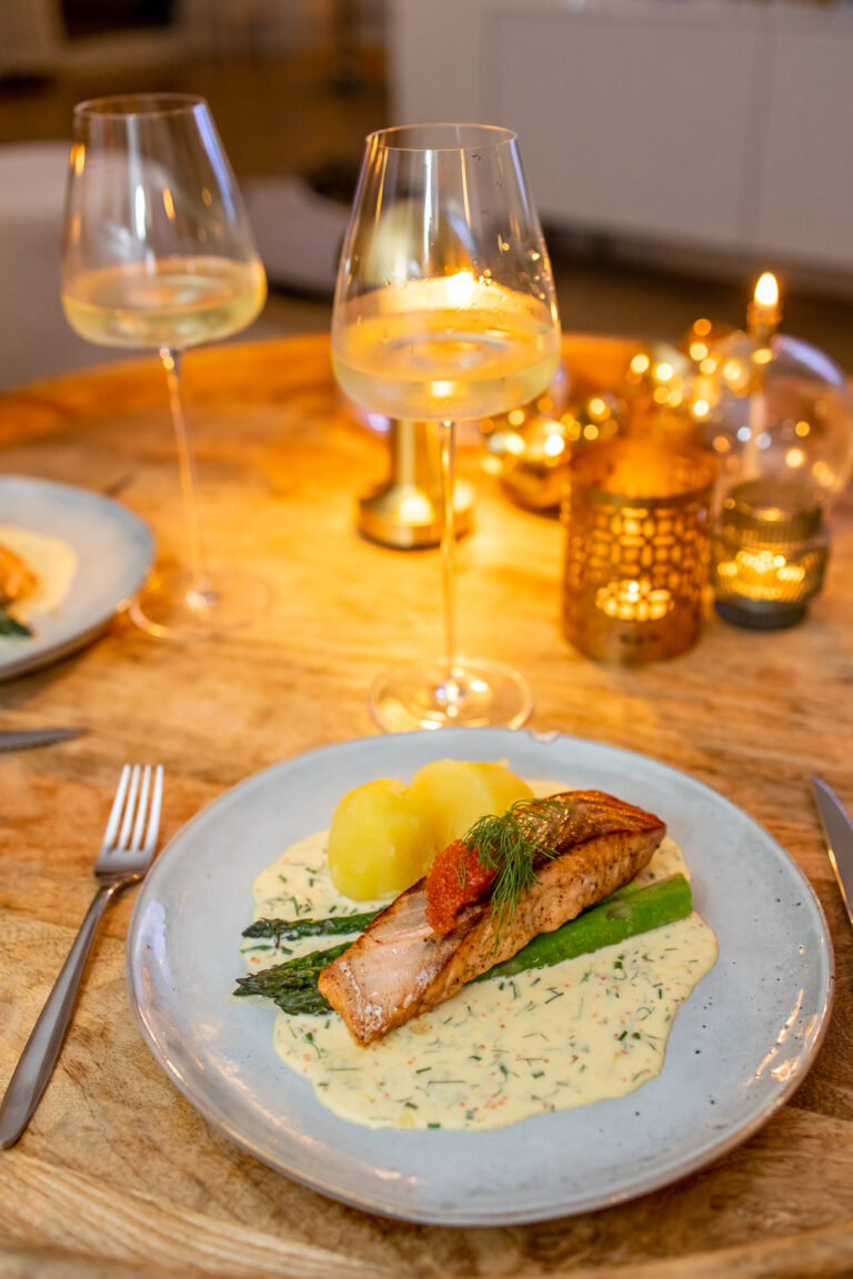 Sandefjordsås - världens godaste sås till fisk! - 56kilo.se - Recept ...