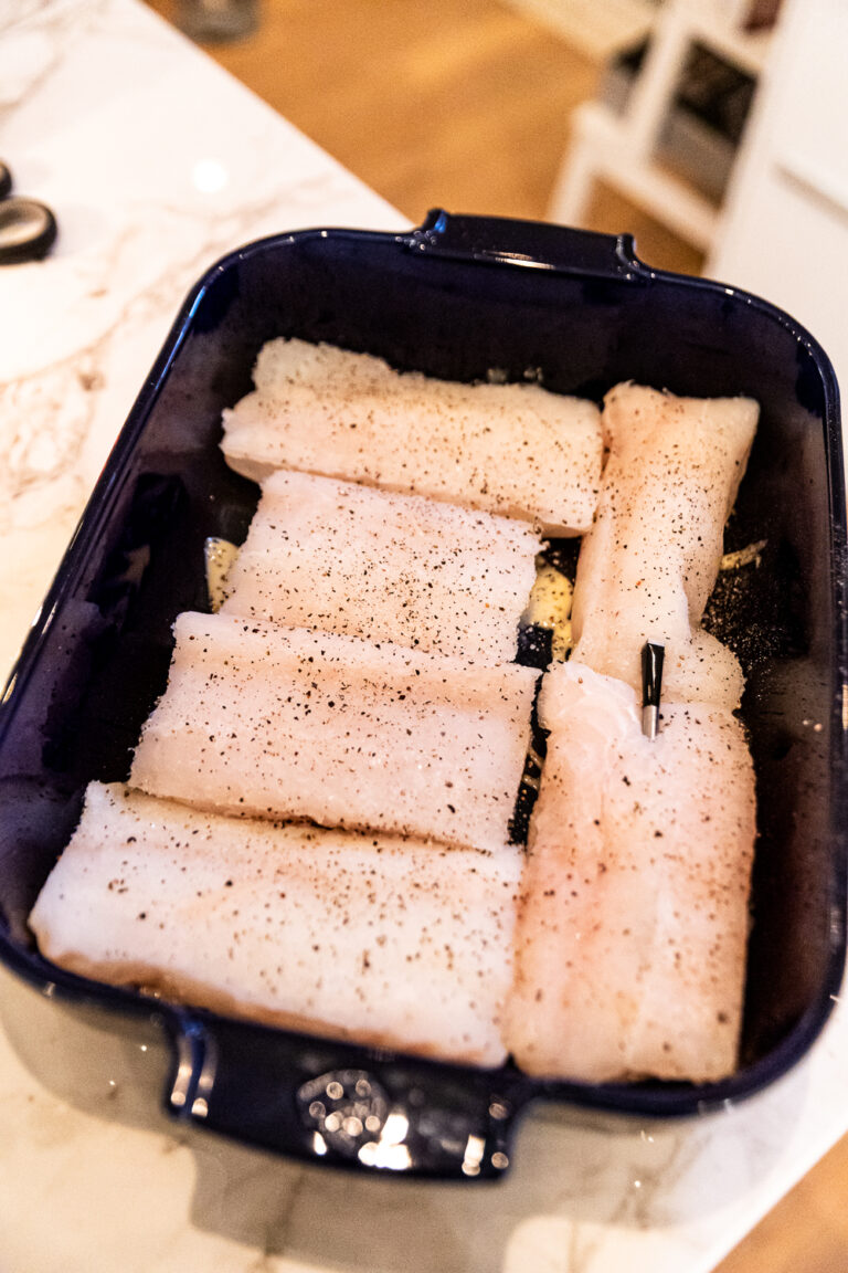 Torskrygg i ugn med citron- och gräslökssås - 56kilo – Hälsosamma ...